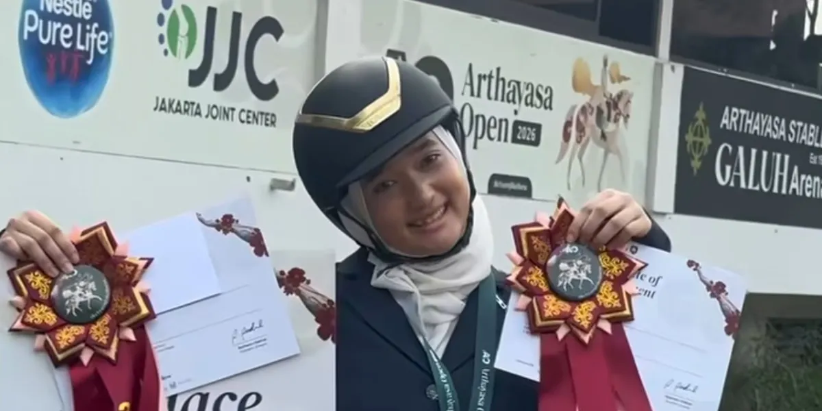 7 Potret Aisha Anak Irfan Hakim Menang Lomba Berkuda, Bikin Ayahnya ...