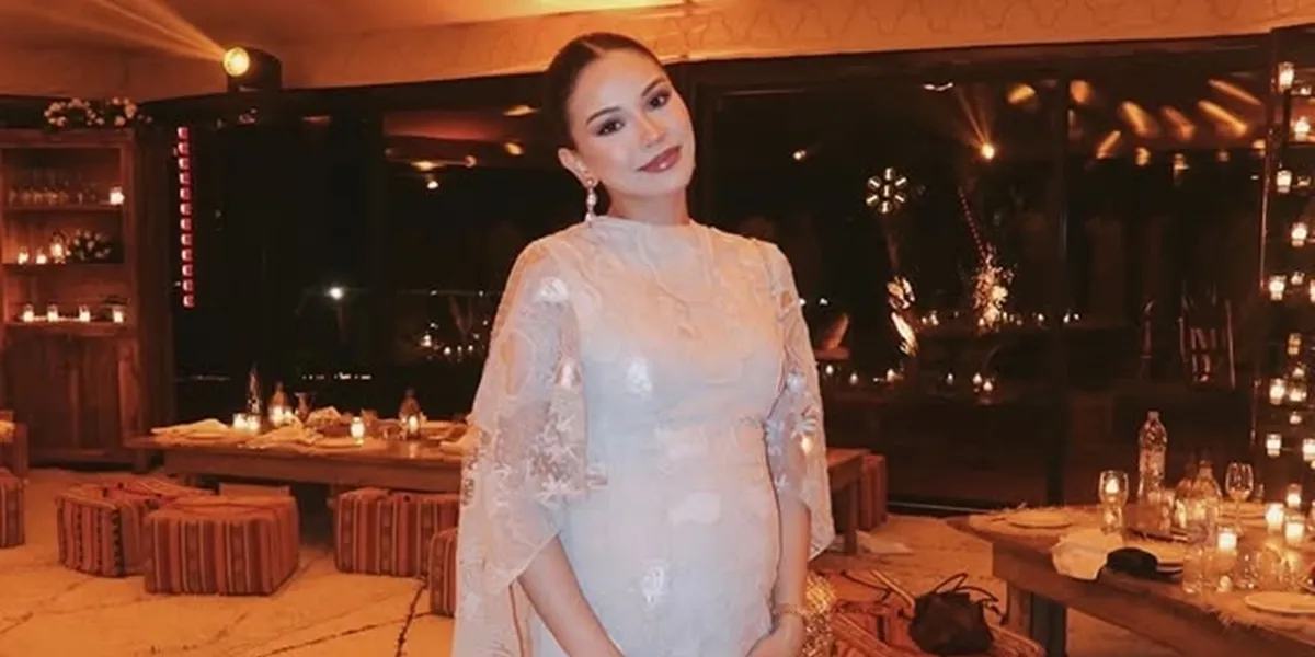 Alyssa Daguise Pamer Babybump di Maroko, Bumil Cantik - KapanLagi.com