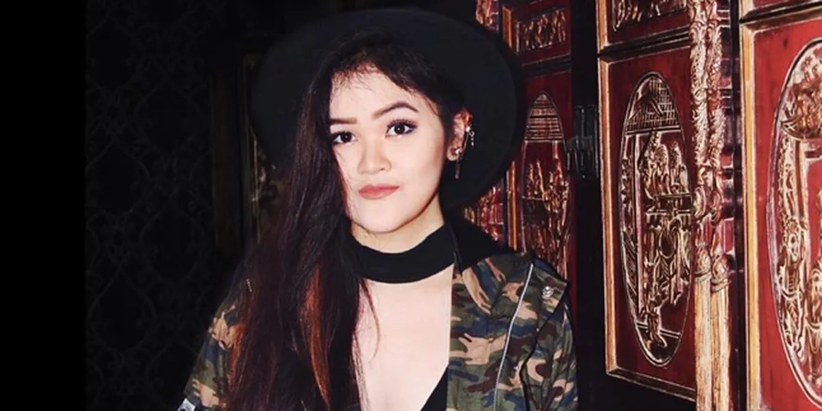 FOTO: Brenda Nabilla, Adik Brandon Salim Yang Fashionable Banget ...