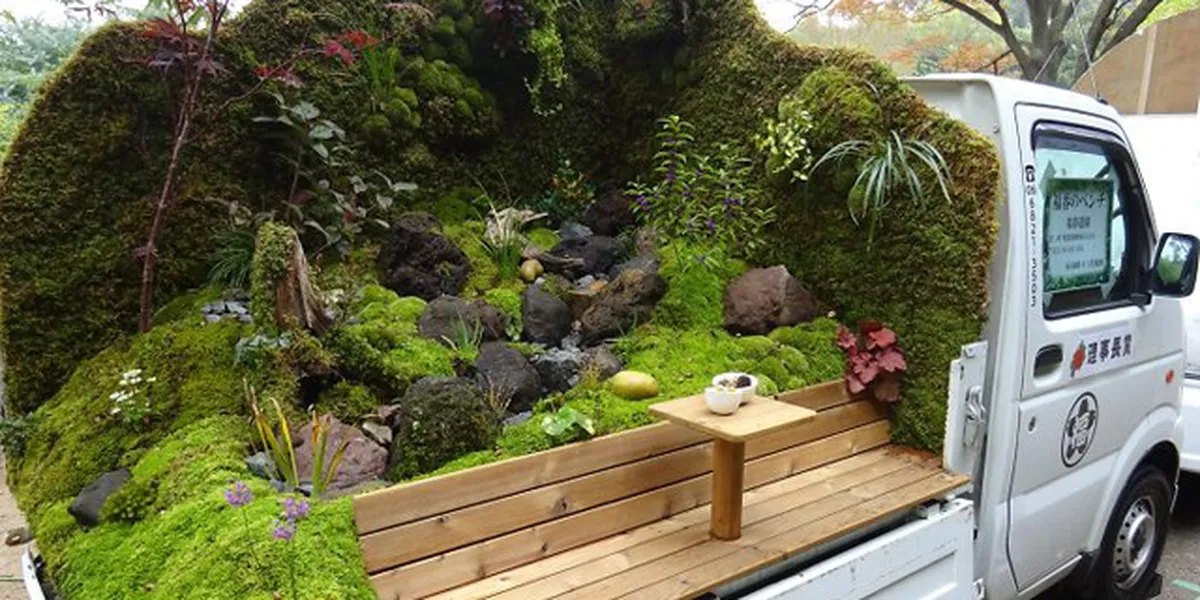 8 Spanduk Himbauan Pemudik Ini Kocak Banget, Bikin Mudik Aman - Plus ...