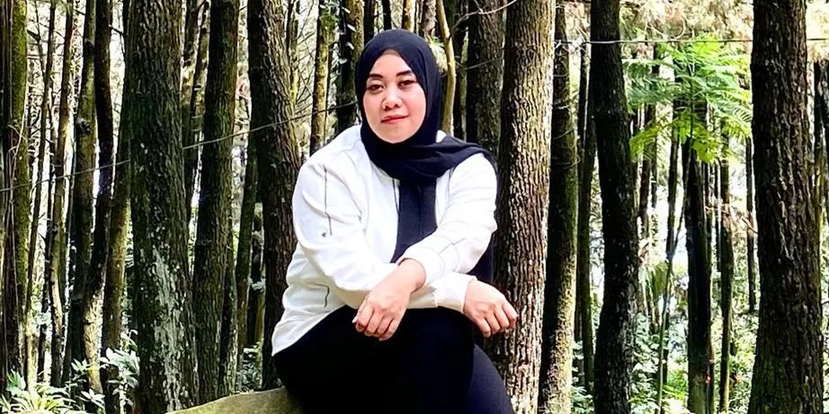 Sudah Move on & Kini Jadi Penyanyi, Puput Mantan Istri Doddy Soedrajat ...