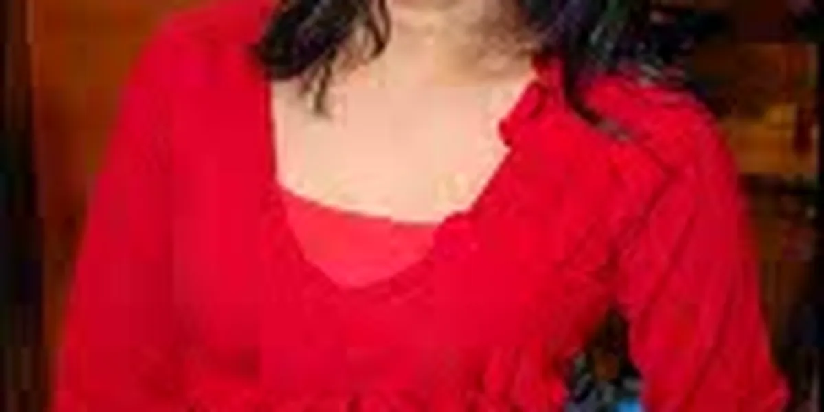 Yurike Prastika Seksi Karena Yoga - KapanLagi.com