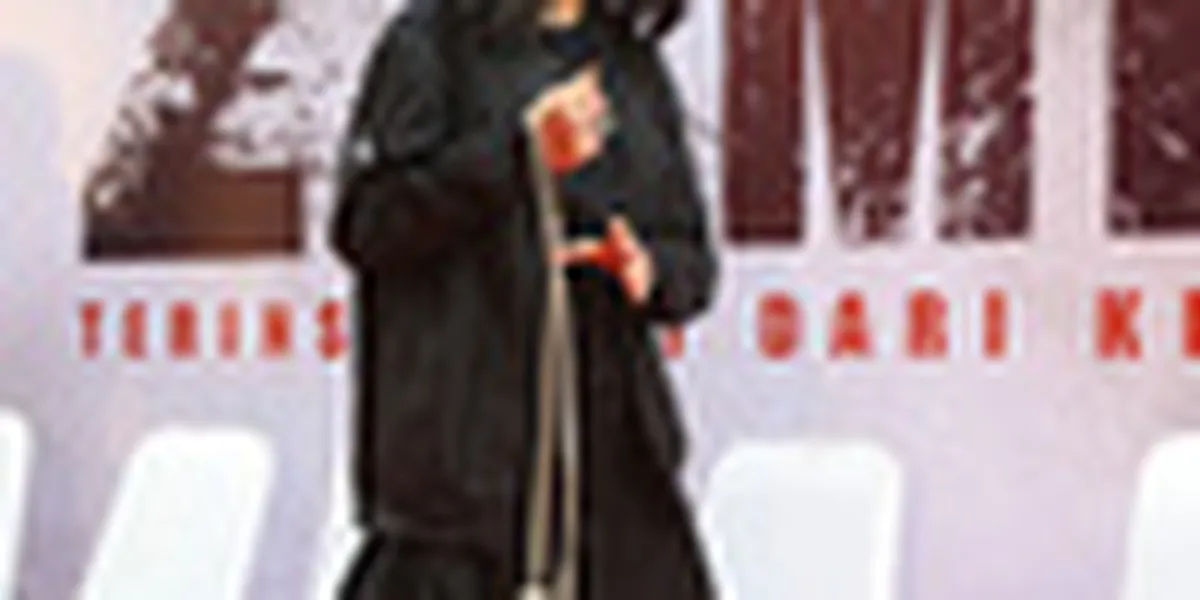 Foto Ajeng Kartika - #001 - KapanLagi.com