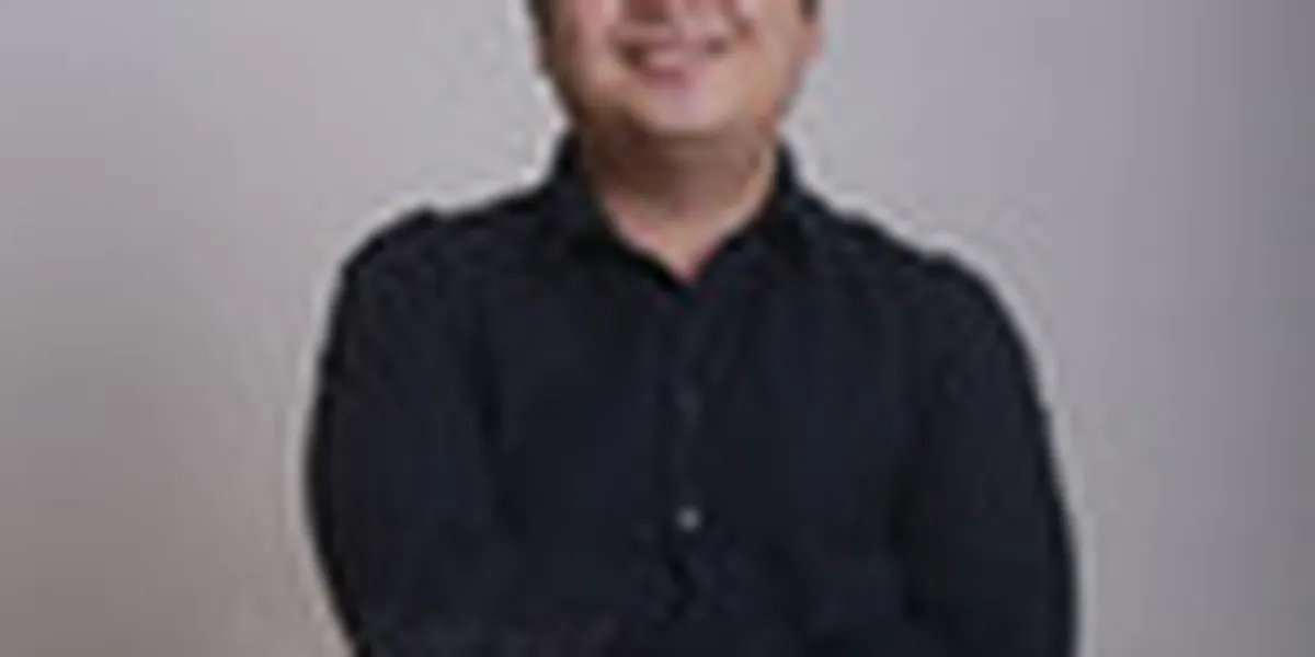 Foto Robert Ronny - #008 - KapanLagi.com