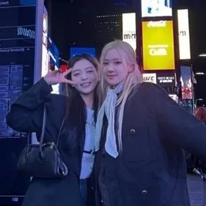 Berita, Foto, Artis, dan Film Korea - KapanLagi.com