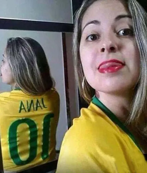 8 Foto Selfie Yang Mendingan Nggak Usah Dishare, Bikin Malu! - Plus ... 8 Foto Selfie Yang Mendingan Nggak Usah Dishare, Bikin Malu! - Plus ...