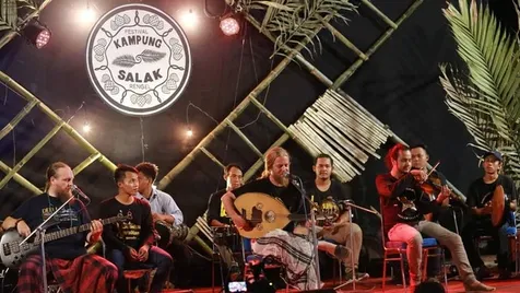 5 Fakta Band Religi Debu, Memiliki Anggota Dari Berbagai Macam Negara ...