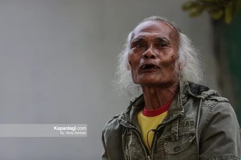 Fotonya Saat di Kereta Viral, Ini Kata Boneng - KapanLagi.com