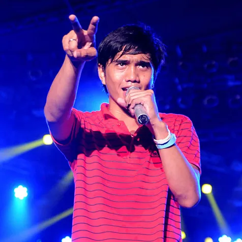 Penampilan Duta Sheila On 7 Dari Masa Ke Masa - KapanLagi.com