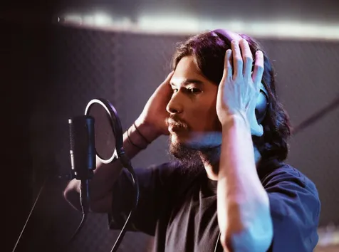 Rilis Single Anyar Berjudul 'Terbaik', Virzha Buka Jalan Menuju Album ...