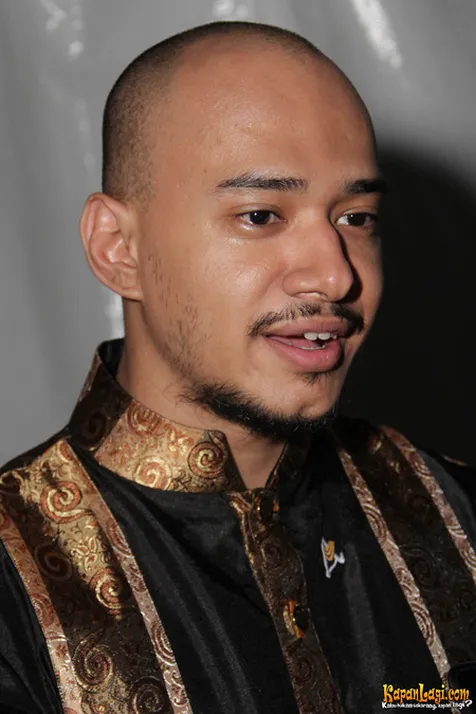 Husein Alatas's Instagram, Twitter & Facebook on IDCrawl