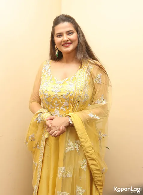 Kratika Sengar In Dress