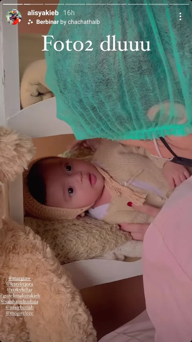 11 Cute Photos of Baby Guzel and Leslar in Fairy Tale-themed Prewedding ...