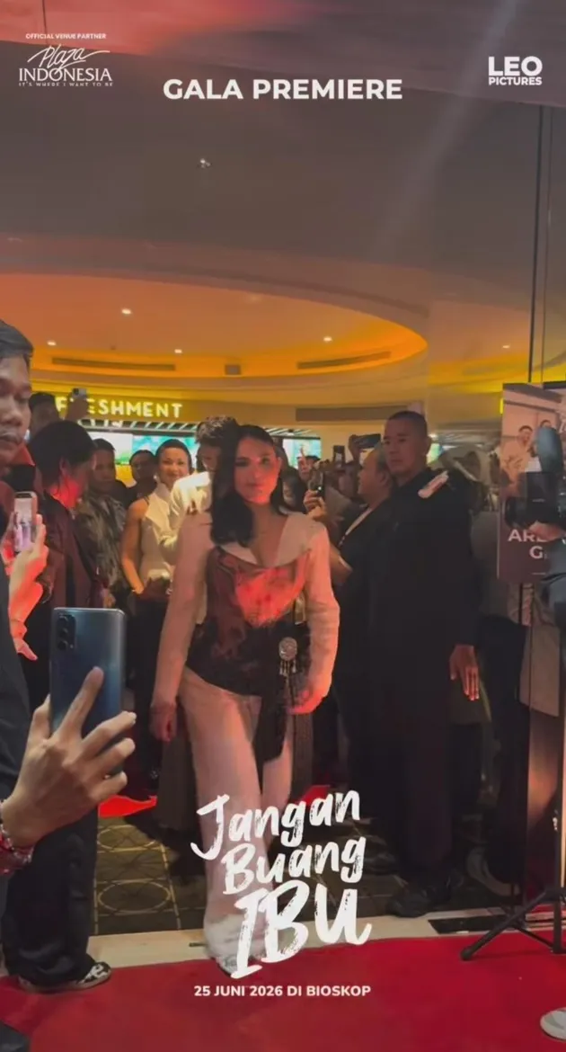 7 Potret Amanda Manopo Singset Abis Lahiran, Muncul Perdana di Premier ...