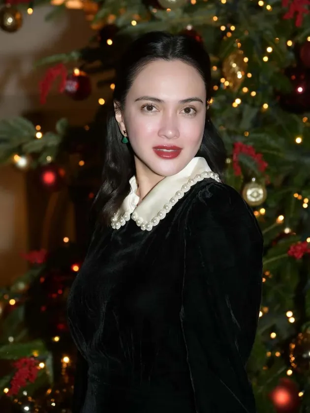 7 Potret Shandy Aulia Rayakan Natal Bareng Anak dan Ibu, Cantik dengan ...