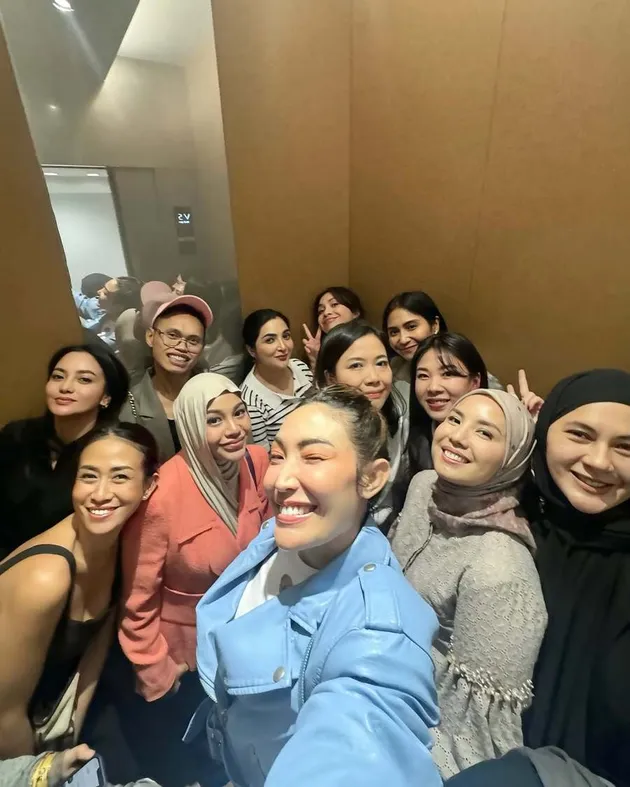 8 Potret Geng Cendol Kumpul Lagi, Terlihat Paula Verhoeven Ikut Hadir ...