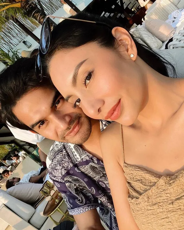 8 Potret Tyas Mirasih And Tengku Tezi Honeymoon in Bali, Their Intimacy Successfully Makes Us Swoon