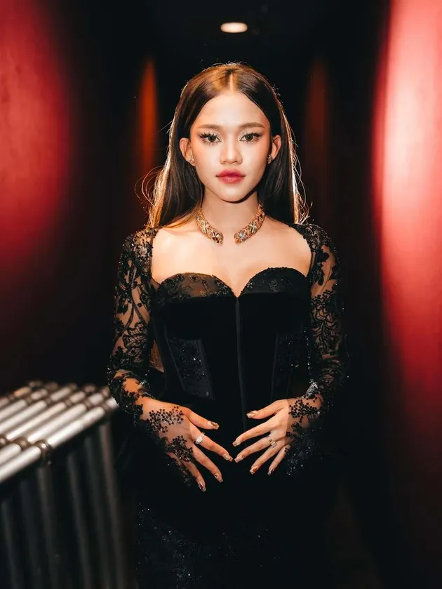 8 Potret Ummi Quary yang Tampil Manglingi bak Idol K-Pop, Super Cantik ...