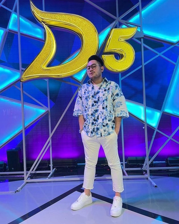 Berat Badannya Turun Puluhan Kg, 11 Potret Terbaru Nassar yang Makin ...