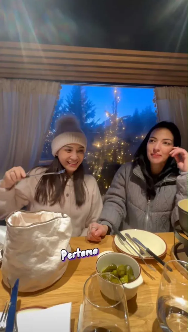 Cerita Nagita Slavina dan Nia Ramadhani Saat Insecure Bareng Gara-gara ...