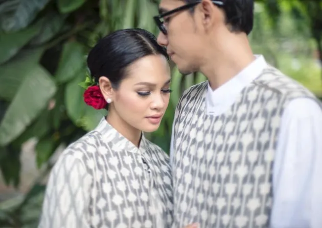 FOTO: Mesranya Andien dan Suami, Serasi Plus Bikin Baper! - KapanLagi.com