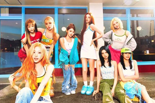 Hearts2Hearts Tampil Fresh di Teaser Foto LEMON SUN Ver. untuk The 2nd ...