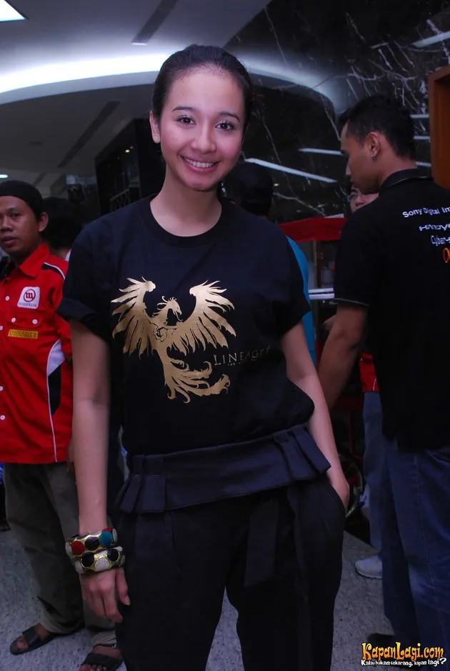 Laudya Chintya Bella di Megaxus Game Festival - KapanLagi.com