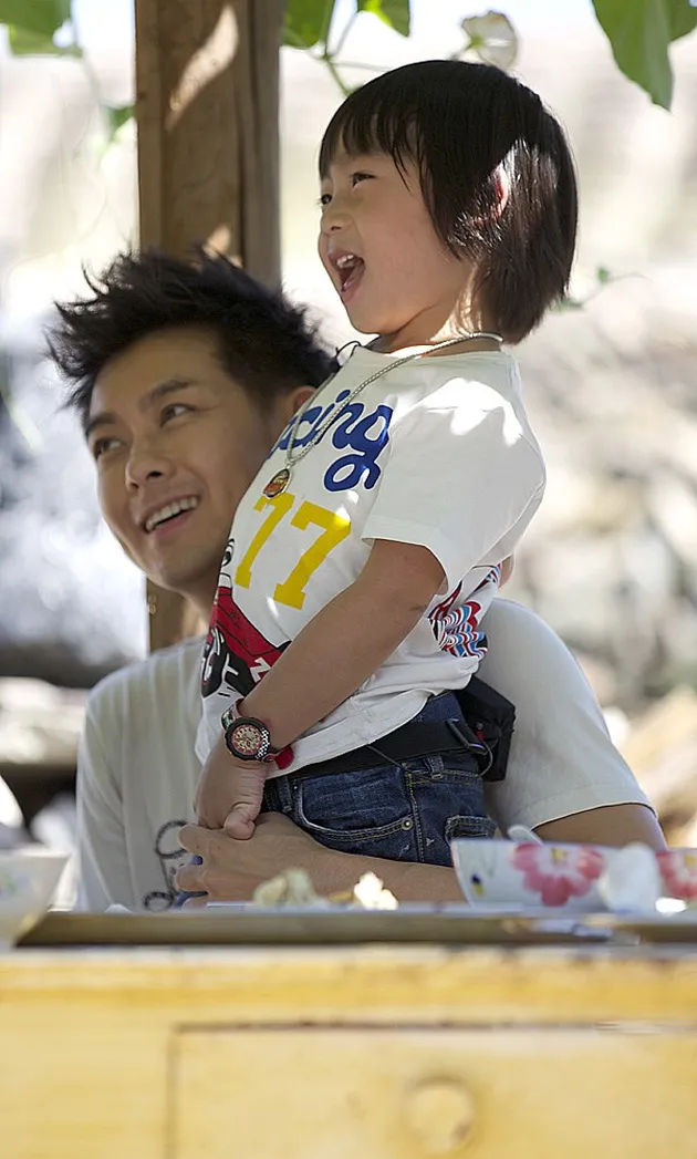 Lucunya Putra Ganteng Jimmy Lin - KapanLagi.com