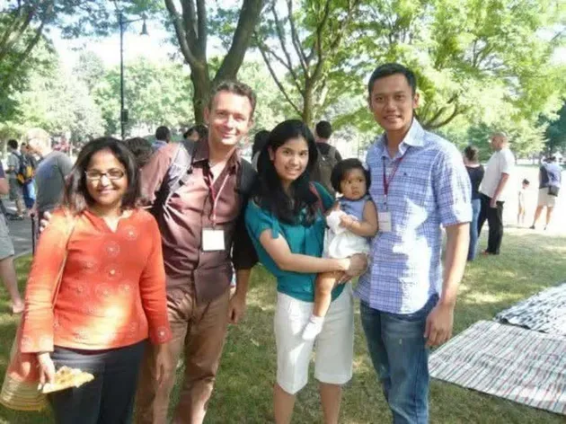 Sweet Moments of Annisa Pohan with AHY, From Dating to a Joyful Early ...