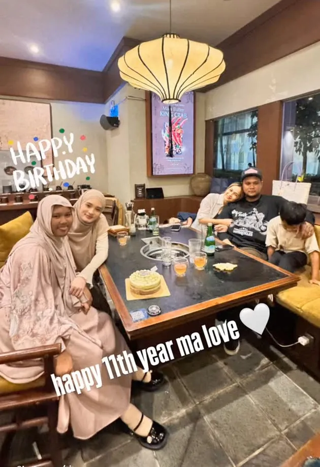 Momen Virgoun, Inara Rusli, dan Lindi Kompak Rayakan Ulang Tahun Starla ...