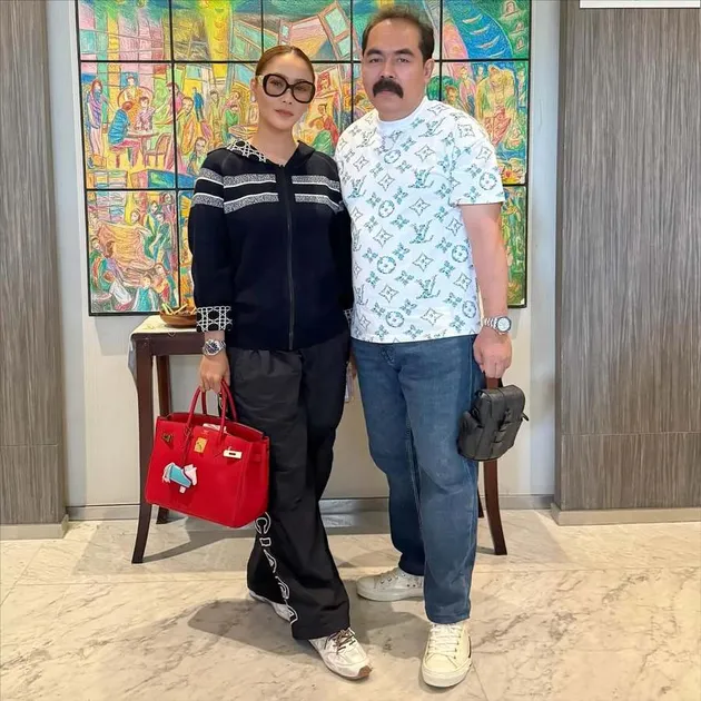 After Inul Daratista Was Admitted to the Hospital, Adam Suseno is Now ...