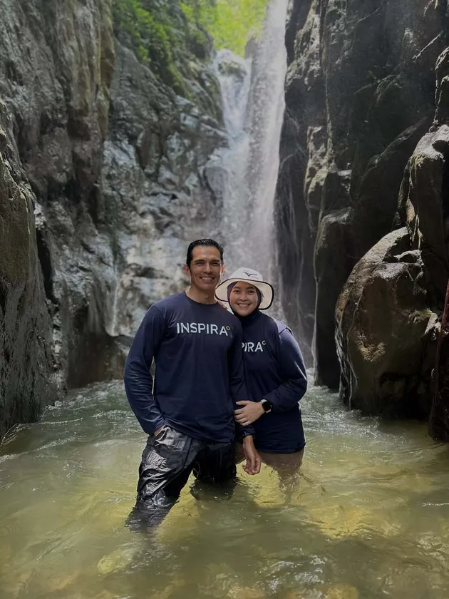 Portrait of the Intimacy of Adrian Maulana and Dessy Ilsanti, Always ...