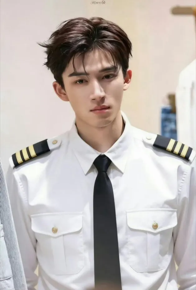 Handsome Portrait of Wang Xing Yue as a Pilot in the Drama A Love ...