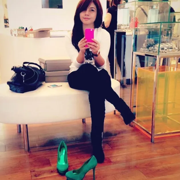 Resmi Jadi Tersangka, Sekar Arum Widara Terancam 15 Tahun Penjara Kasus Uang Palsu - KapanLagi.com