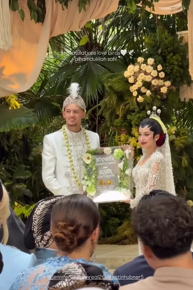 Officially Married, Jennifer Coppen and Justin Hubner