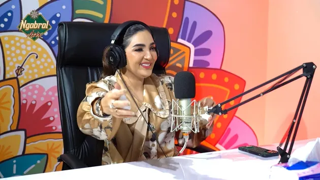 While Crying Here Are 8 Pictures Of Ashanty Hugging Michelle Ashley