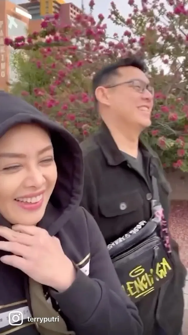 Once LDR Indonesia-America, 10 Photos of Terry Putri and Her Husband ...