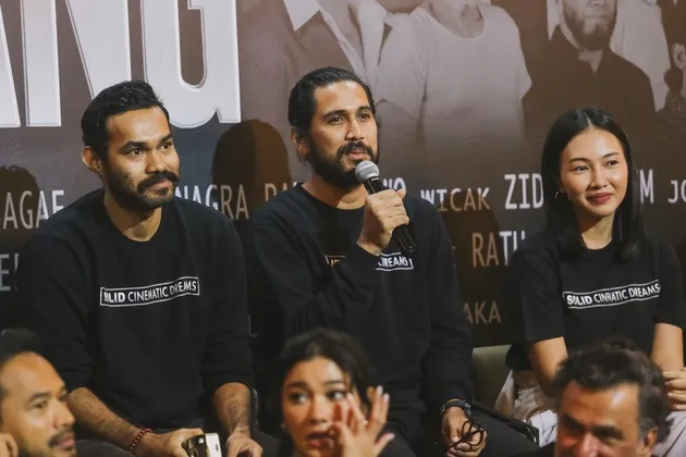 Inspired by the Woyla Incident, the Film 'KAPAL TERBANG' Carries a ...