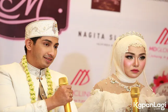 Menikah Dengan Adik Ayu Azhari, Miliuner Berhijab Medina Zein Akui Malu ...