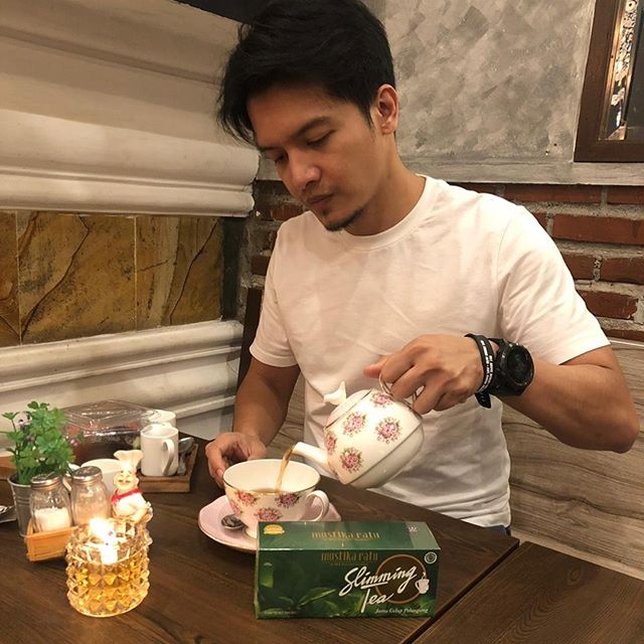 Dimas Seto dan Ibnu Jamil Ajakin Kamu Challenge Menjaga Kebugaran Tubuh ... Dimas Seto dan Ibnu Jamil Ajakin Kamu Challenge Menjaga Kebugaran Tubuh ...