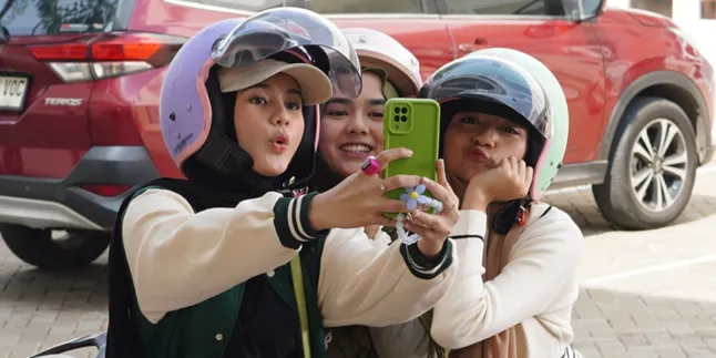 Demi Peran Kania dalam Serial 'DI LUAR NURUL', Nayla Purnama Jalani ...
