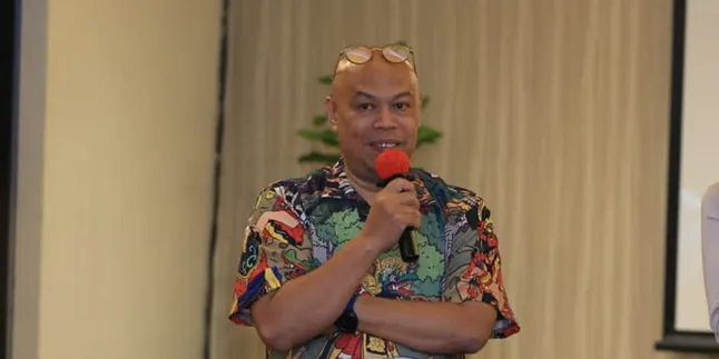 Edwin Super Bejo dan Steffy Burase Antusias Adanya Djakarta Coffee ...