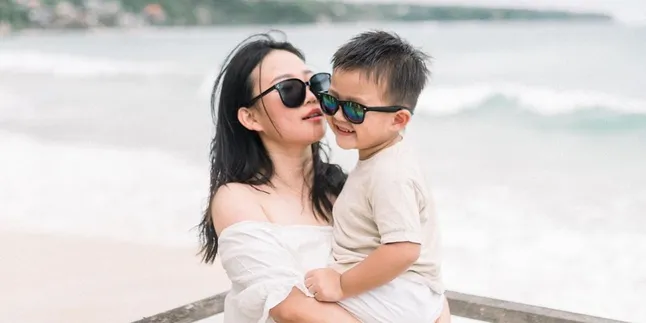 Sempat Viral Operasi Wajah, Kini Jason Putra Selebgram Sherly Lembono ...