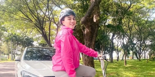 Photos of Anggita Sari After Removing the Hijab, Ready to Receive Criticism