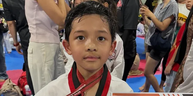 Portrait of Arsya Hermansyah Champion 1 Taekwondo, Makes Anang Ashanty ...