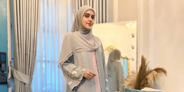 Portrait of Fairuz A Rafiq Experiencing Happiness While Directly ...