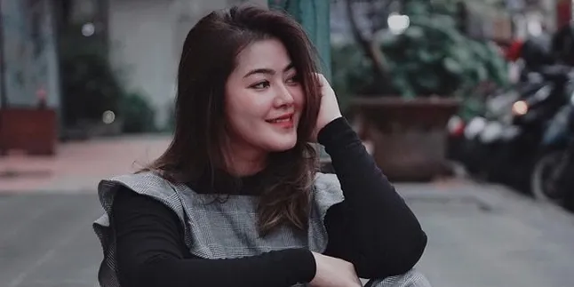 Portrait of Sherrin Tharia, who is Getting Slimmer and More Beautiful ...