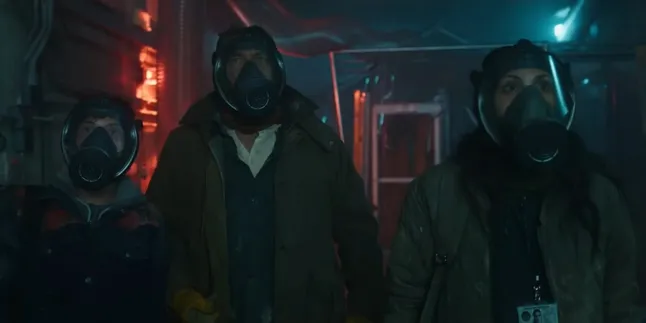 Synopsis of 'GREENLAND 2': Gerard Butler & Morena Baccarin Leave the ...