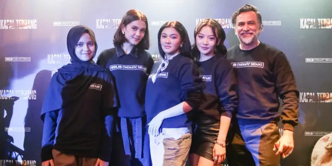 Inspired by the Woyla Incident, the Film 'KAPAL TERBANG' Carries a ...