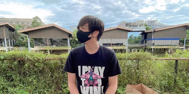 Let's Take a Look at 7 Portraits of MiawAug Who is Currently Trending ...